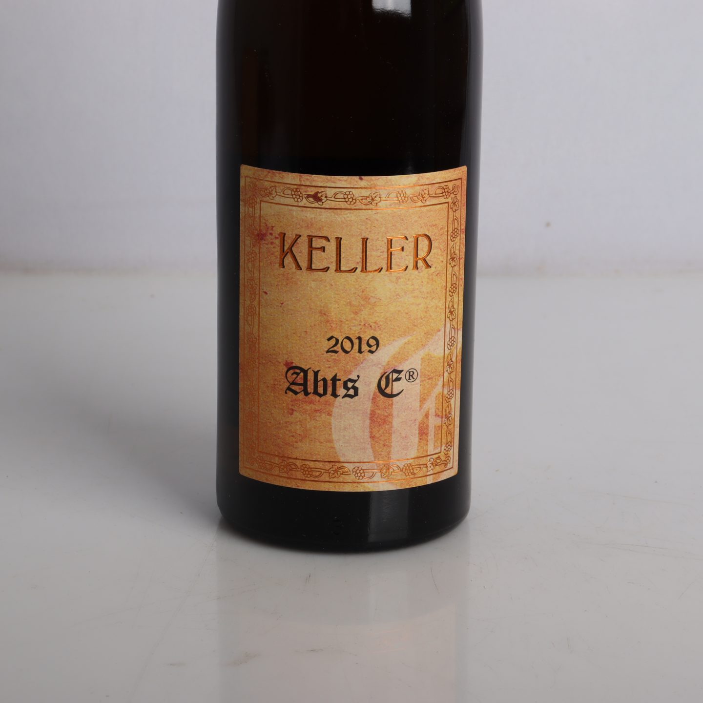 Weingut Keller, Westhofener Brunnenhäuschen Abts Erde Riesling GG 2019 ...